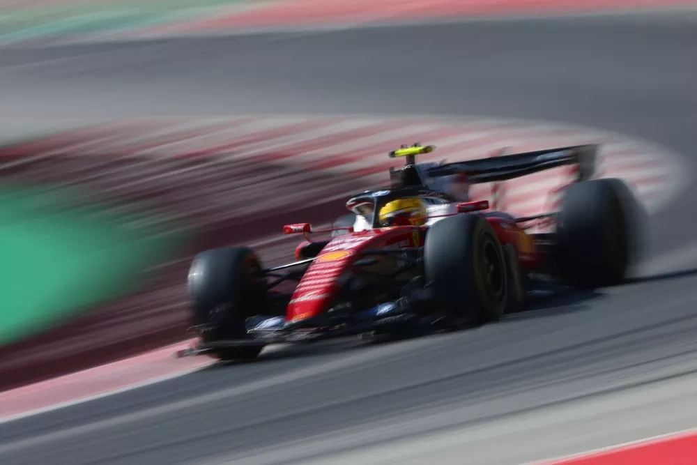 McLaren ve al Ferrari SF-26 como el mejor chasis tras las mejoras de ...