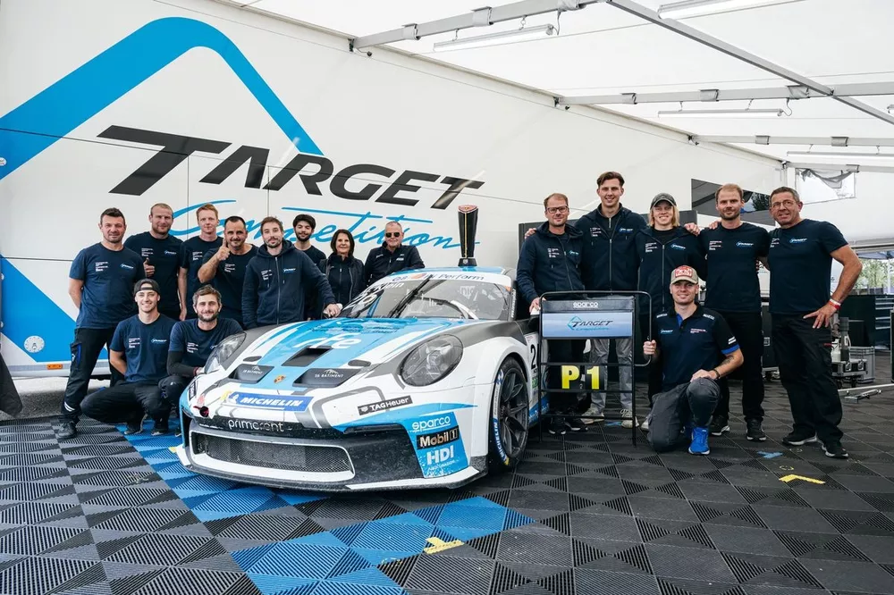 Carrera Cup Italia | Target Competition da... zero al top in un anno!