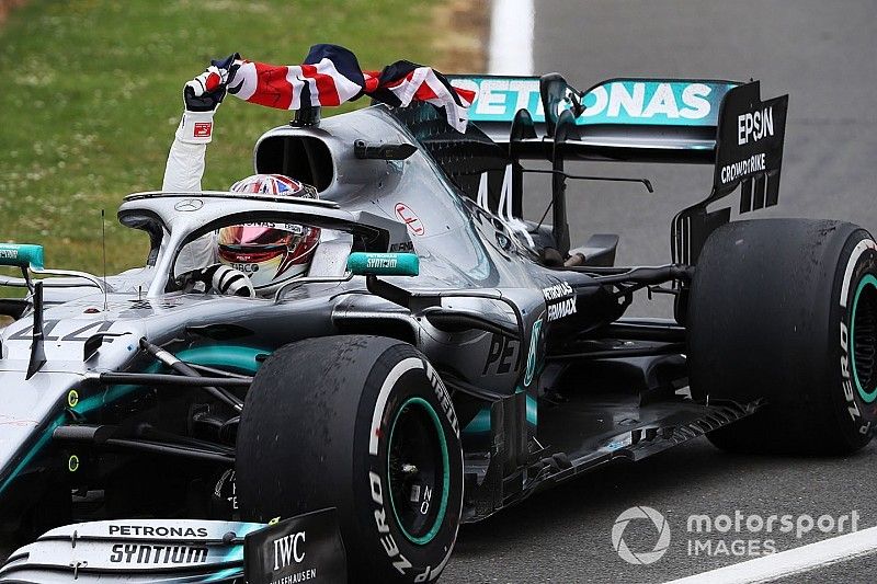 Hamilton kejutkan Mercedes dengan fastest lap | Berita F1