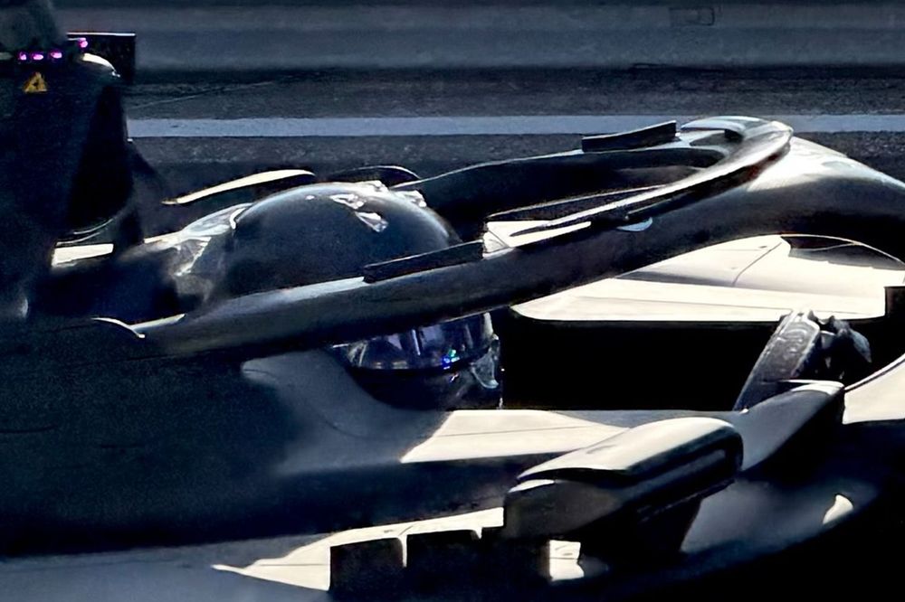 Vídeo: Cadillac rueda por primera vez con su F1 antes de los test de ...
