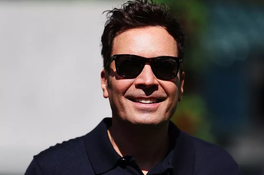 Martin Brundle Miami GP grid walk goes viral with bizarre Jimmy Fallon ...