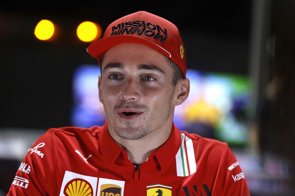Leclerc: "F1 2022 pesanti, cambierà lo stile di guida nel lento"