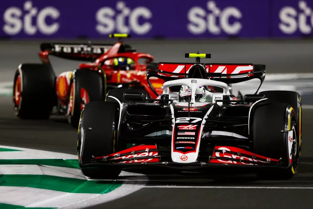 Haas to stick with Ferrari in F1 through to 2028, Toyota talks ongoing