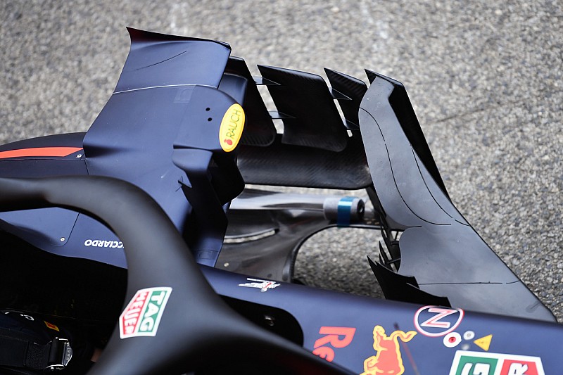 Red Bull: anche modifiche strutturali sulla RB14 della Spagna