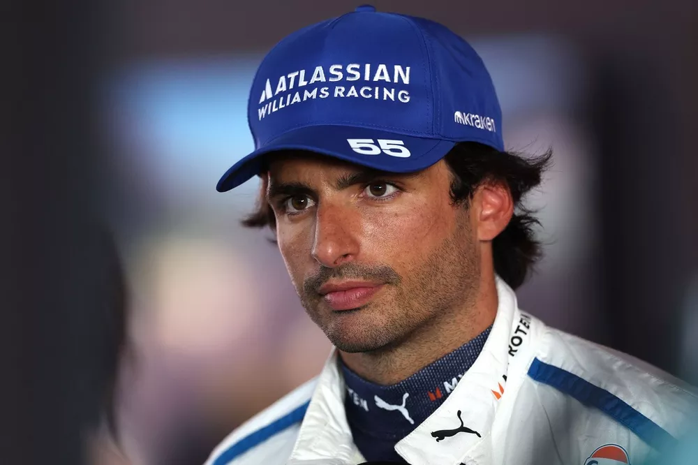 Carlos Sainz opens registrations for CS55 Racing Karting Academy as it ...