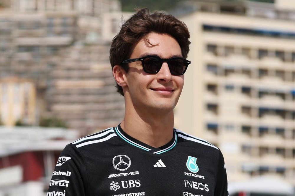 Button backs Russell for 2026 Mercedes seat: "I don’t think they mess around"