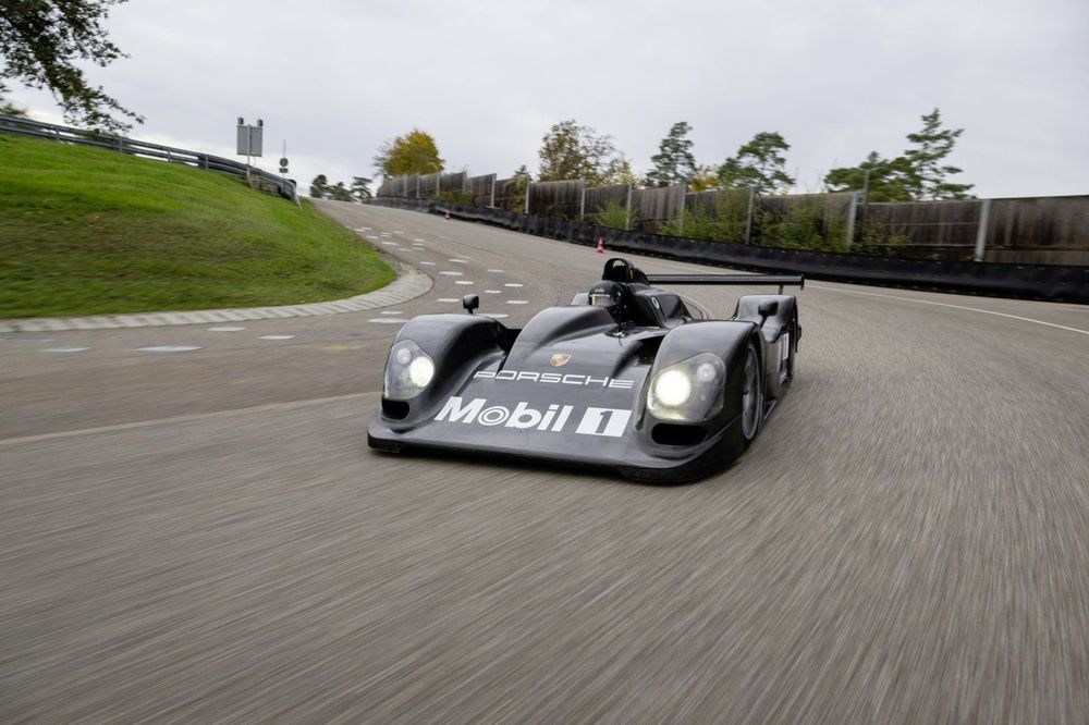McNish returns to the cockpit of unraced Porsche LMP2000, 25 years ...