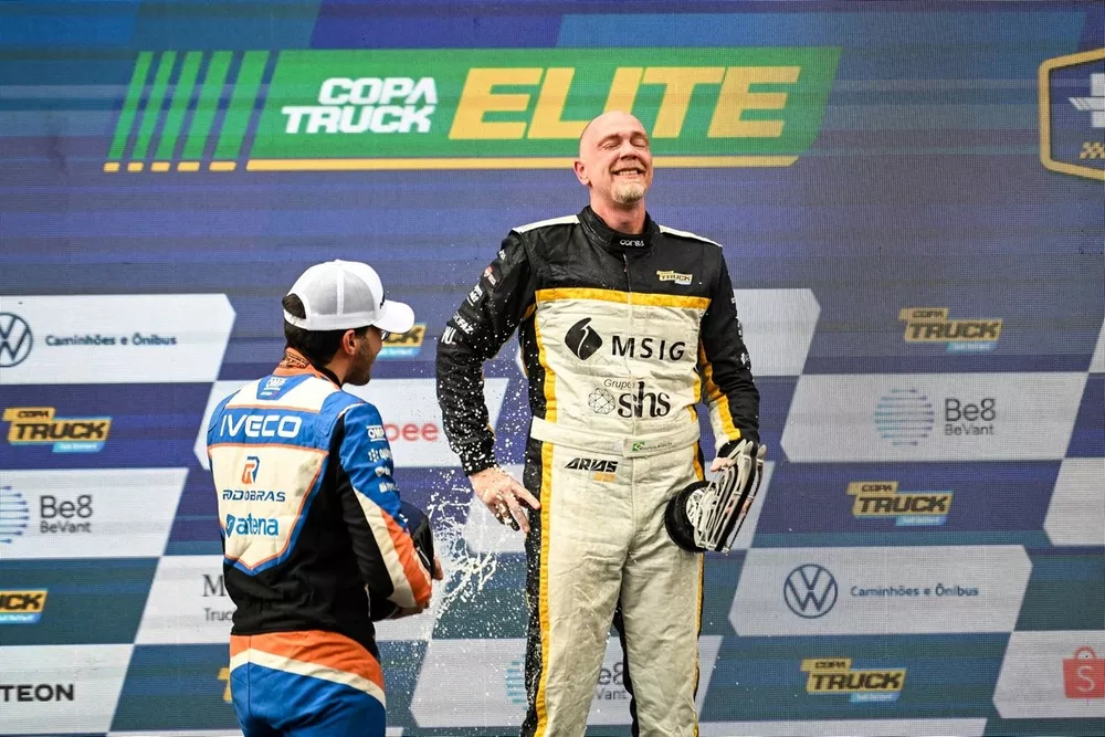 Copa Truck: Arias e Nic Giaffone celebram vitórias em Interlagos