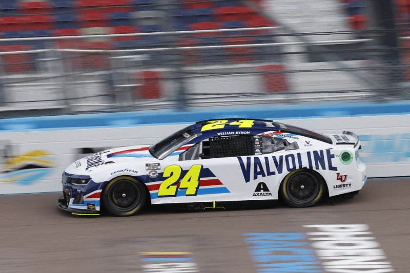 NASCAR Phoenix: Kyle Larson führt lange, William Byron staubt ab