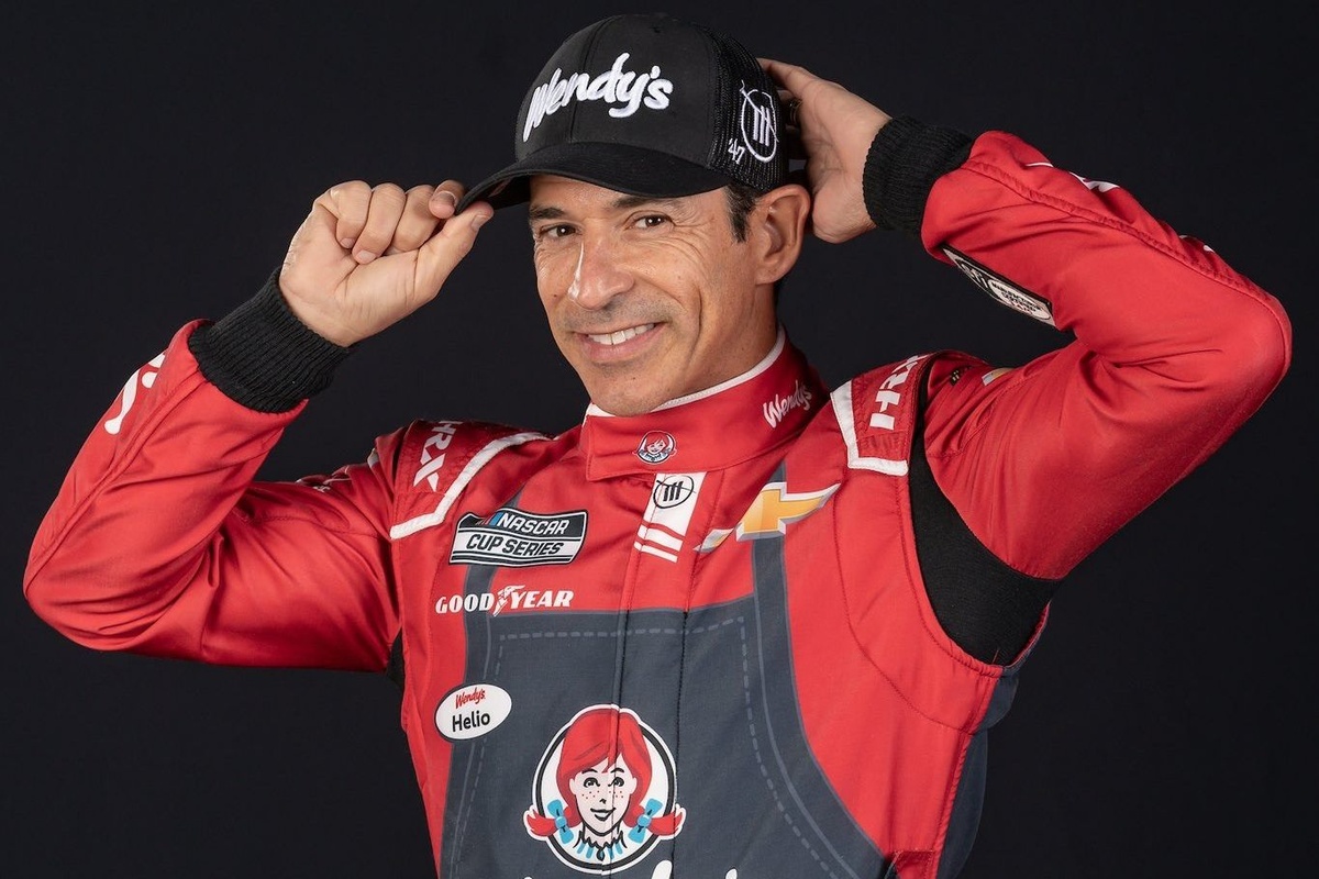 Helio Castroneves: Indy 500 legend becomes a Daytona 500 rookie