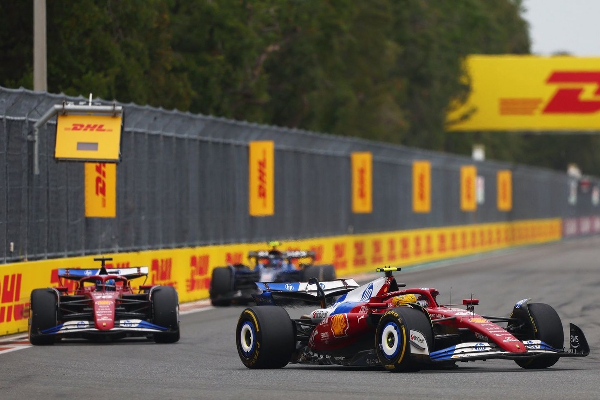 F1: Hamilton Anggap Kerja Sama Tim Ferrari Buruk