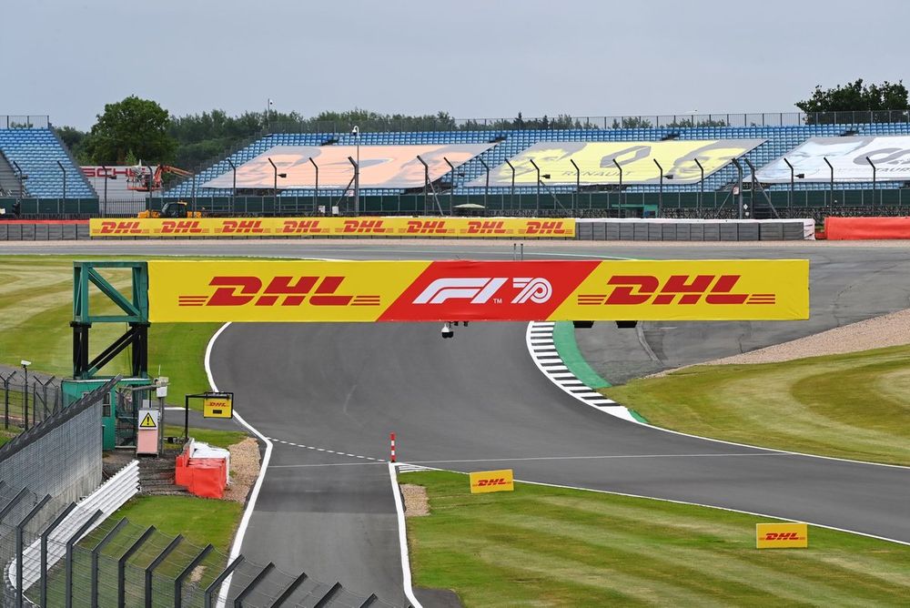 DHL extends record partnership with F1 beyond 20 years
