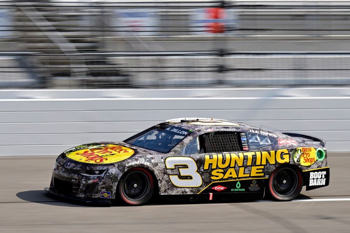 NASCAR Cup Richmond: Austin Dillon leads practice with option tire
