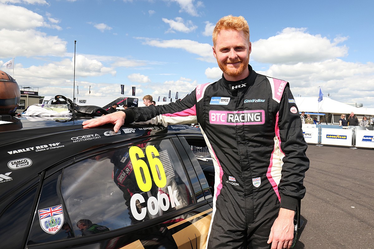 BTCC Thruxton: Josh Cook takes record eighth Thruxton win