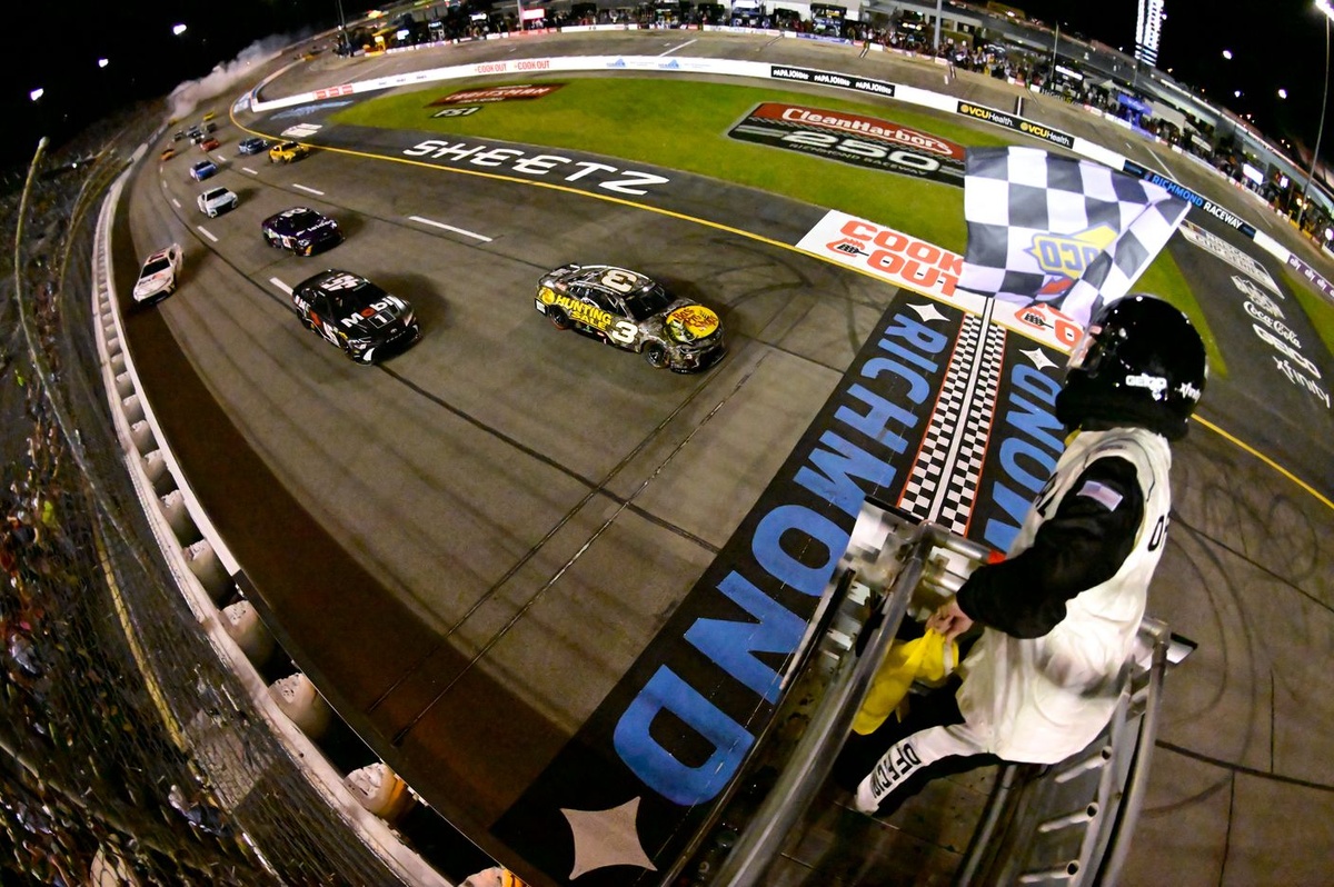 Austin Dillon's NASCAR penalty: the data that proves what he did