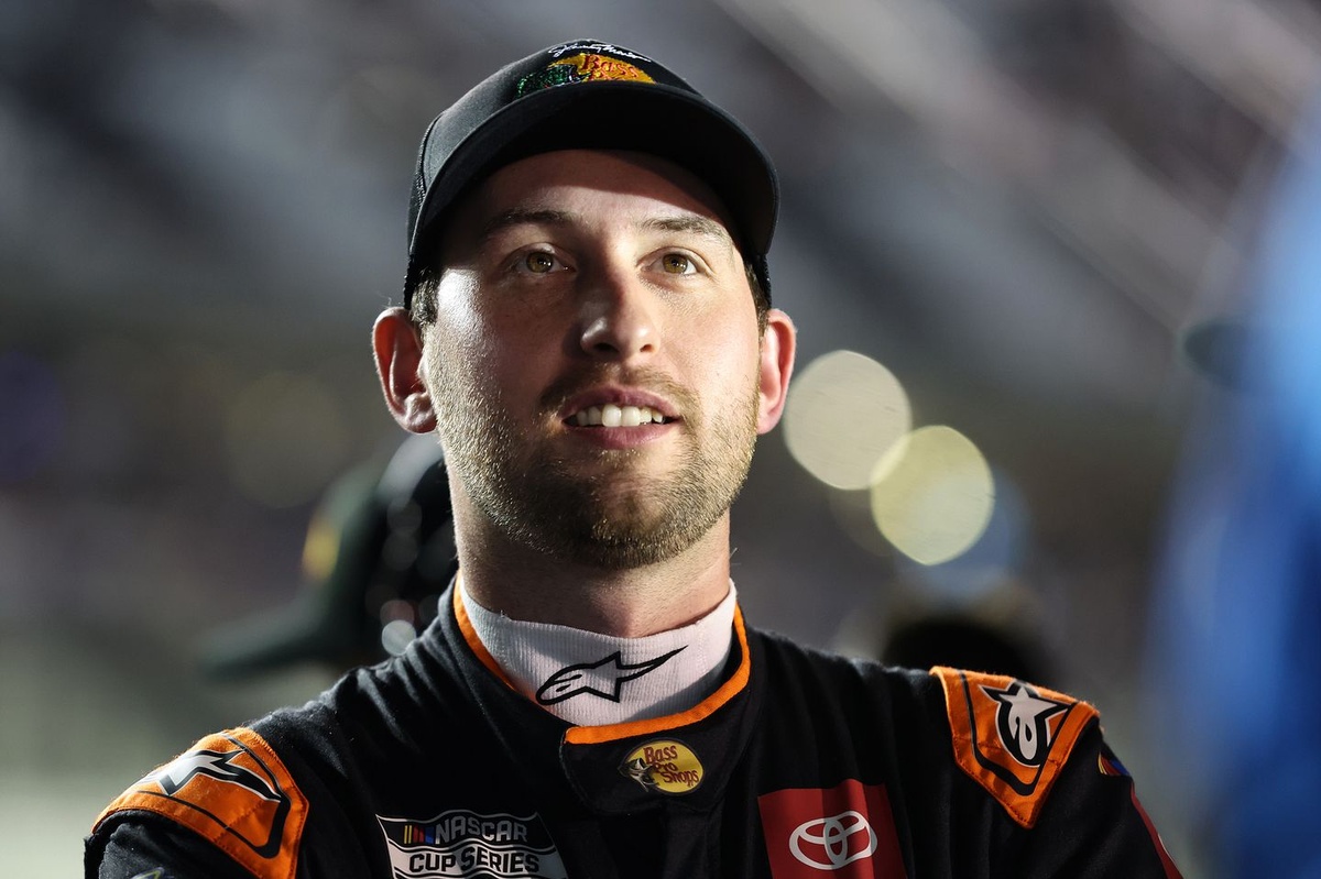 Chase Briscoe reveals Phoenix wreck injury in Las Vegas