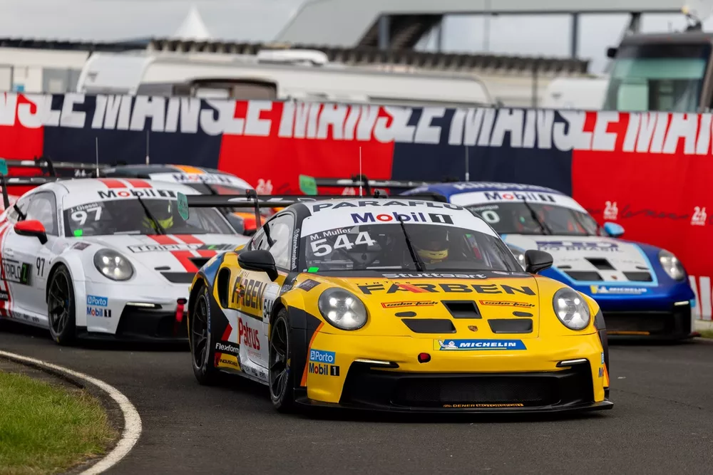 Porsche: Líder da Cup, Muller mira "buscar mais pontos" no sábado
