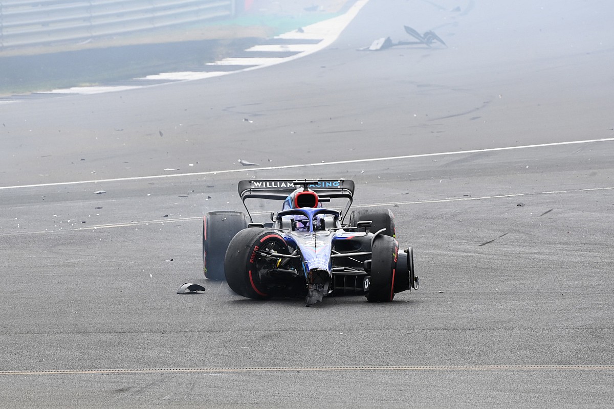 Alex Albon a quitté l'hôpital après l'accident du départ