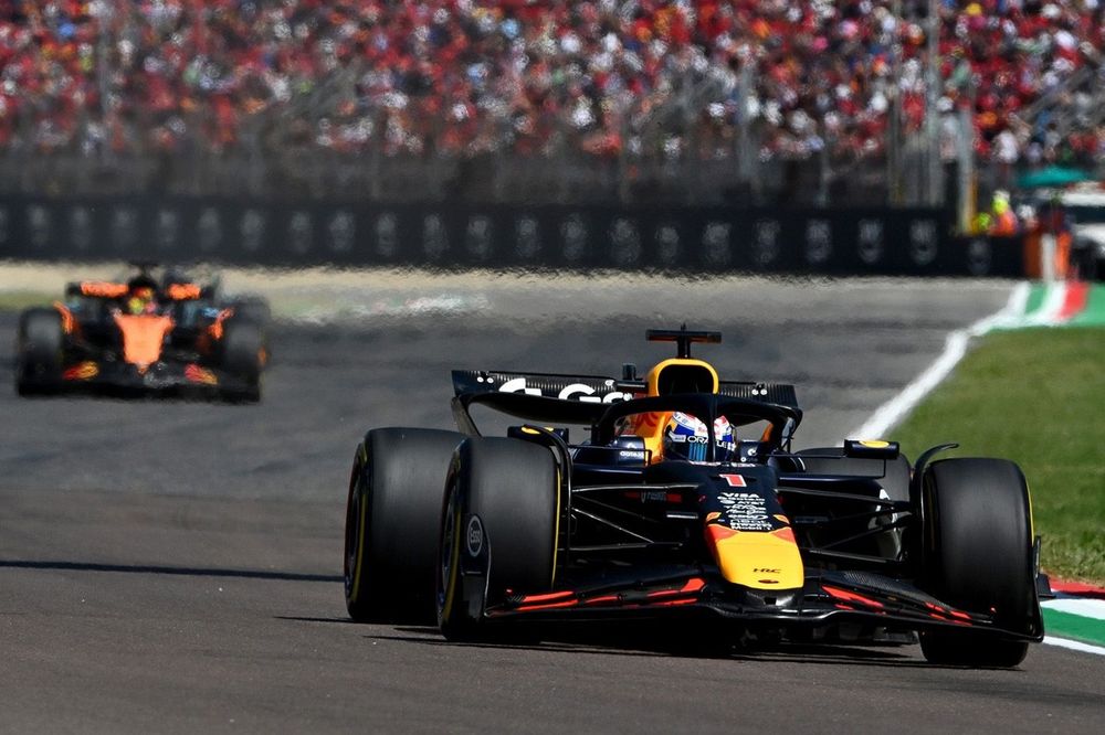 What happened to McLaren's pace advantage on Red Bull at F1 Imola GP?