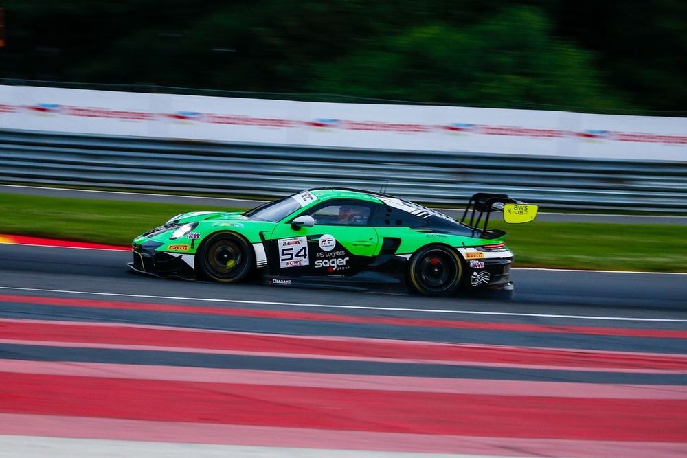 GTWC | Spa: Dienst e la Porsche al comando nelle Libere Notturne