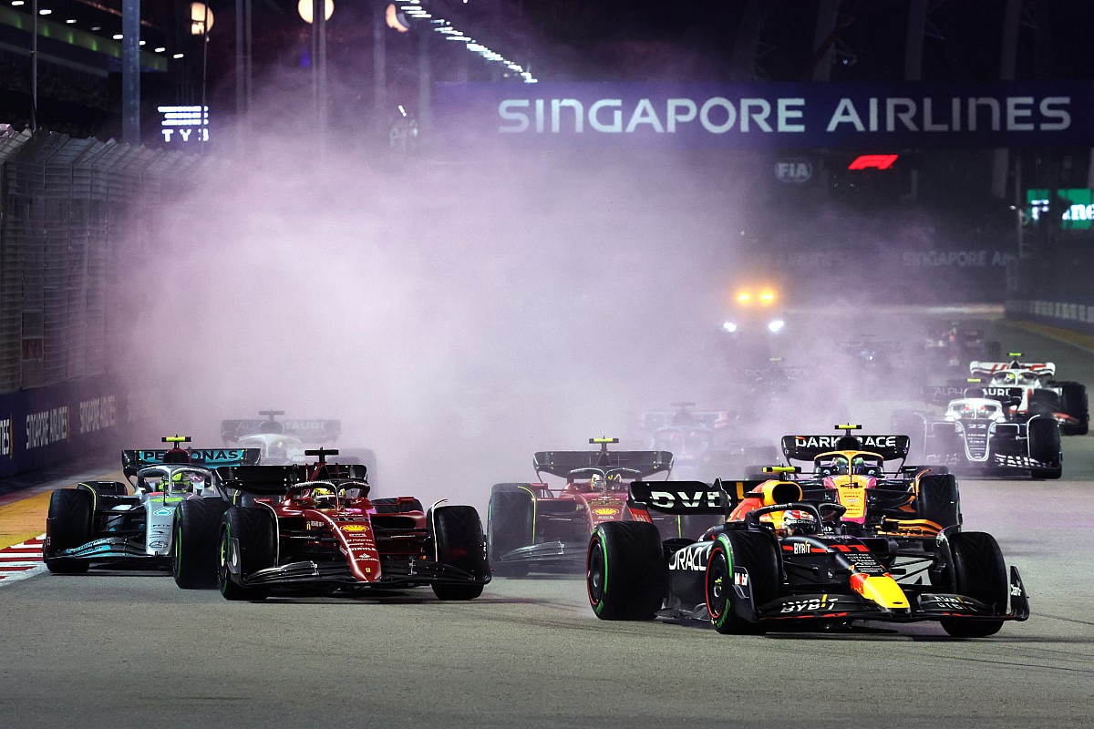 Red Bull Paling Sering Ambil Keuntungan dari Pole Charles Leclerc