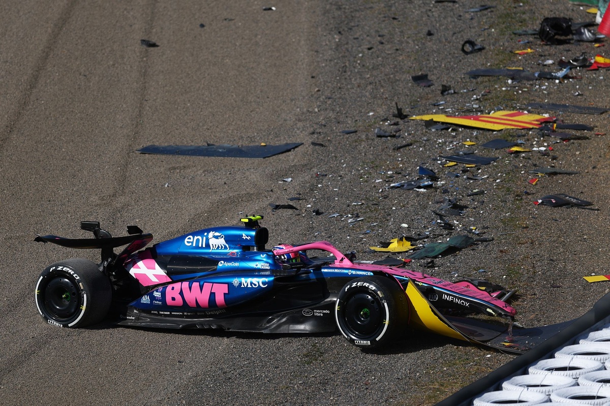 Japanese F1 GP: Piastri fastest as Doohan suffers huge FP2 crash
