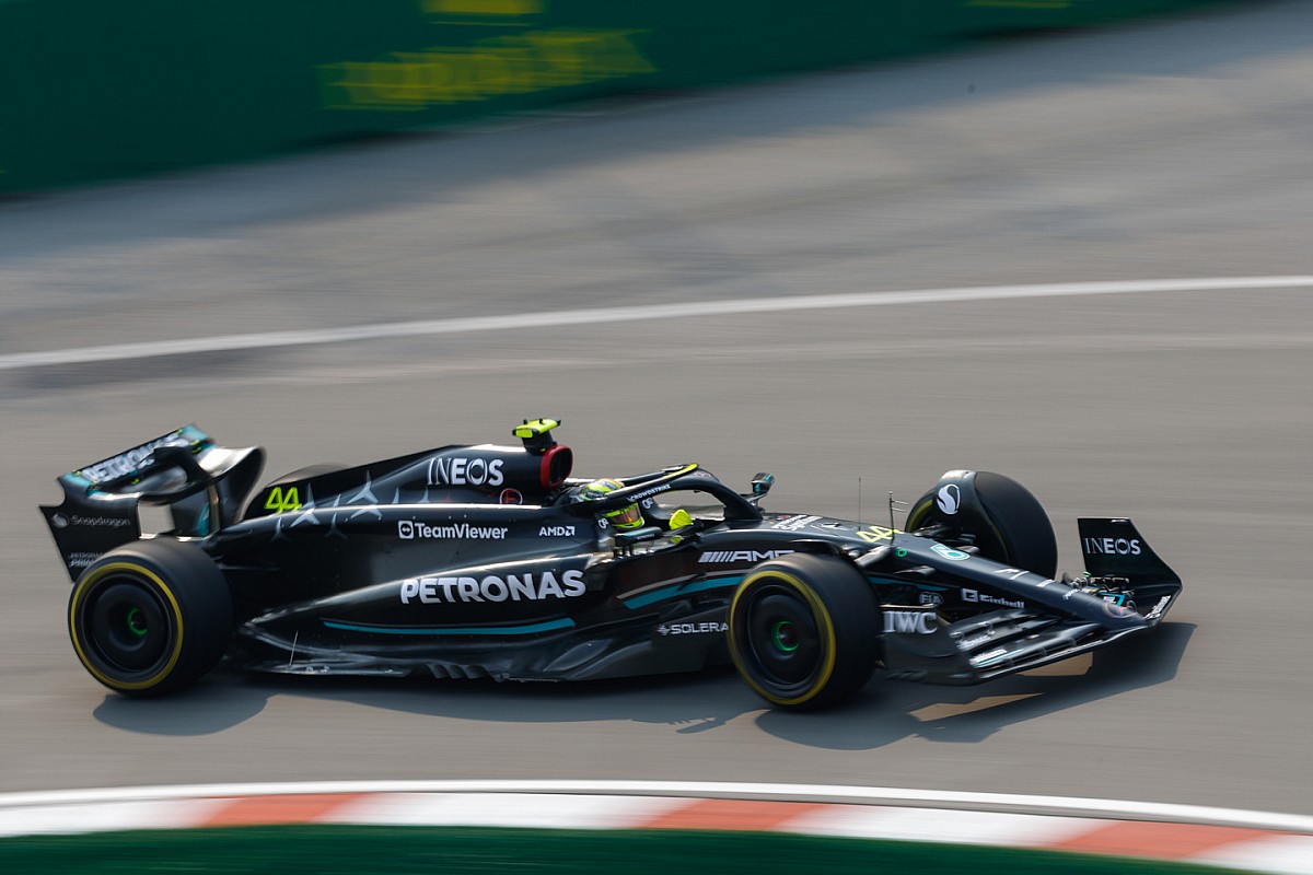 VIDEO: Mercedes snelste in VT2 Canada, zware regenval in slotfase