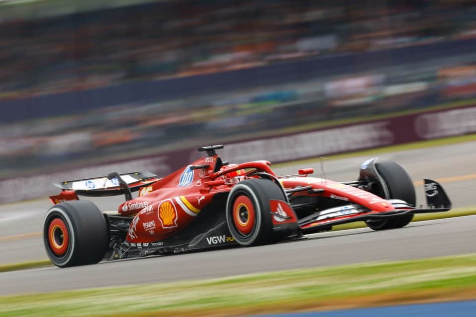 F1: Ferrari Bawa Lantai Baru yang Dimodifikasi ke Hungaria