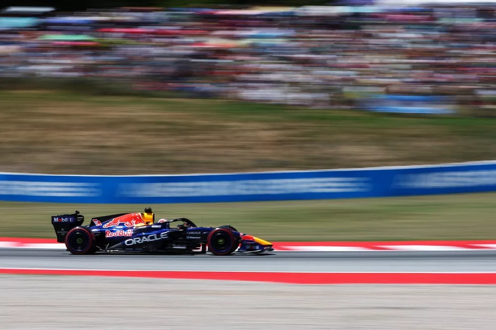 F1 Barcelona live: Volg de race met livetiming | Liveblog | Motorsport.com