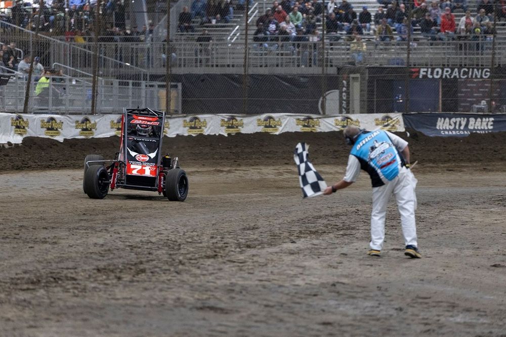 Bell's 2025 balancing act with NASCAR and his long-awaited return to ...