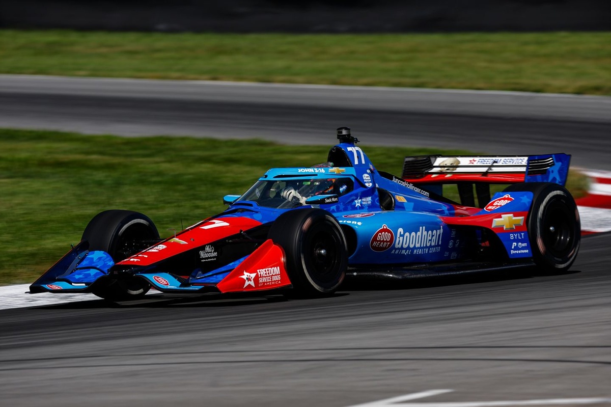 Sting Ray Robb to continue with Juncos Racing for 2026 IndyCar season