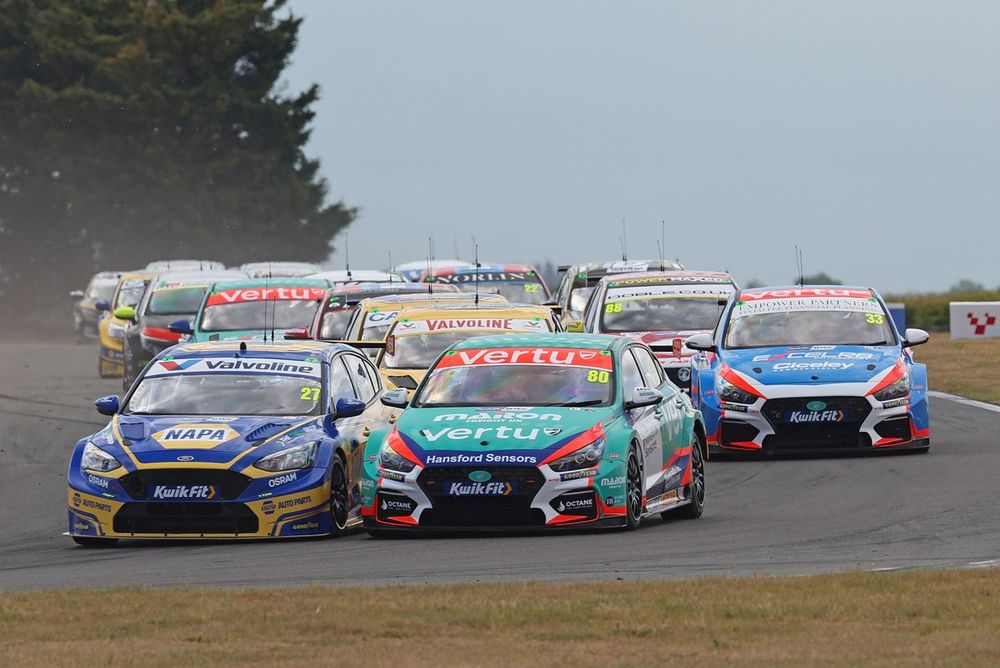 Cammish raises BTCC race manipulation prospect