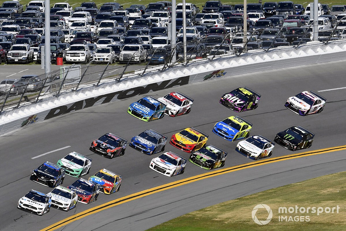 NASCAR names eligible drivers for revamped 2021 Busch Clash