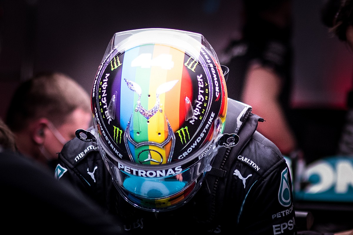 FIA issues clarification to F1 drivers over political statement clampdown