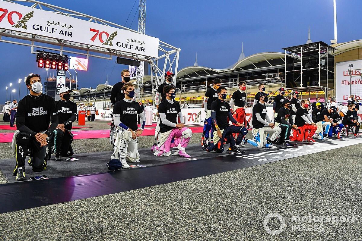F1 drivers free to take a knee on 2021 race grids