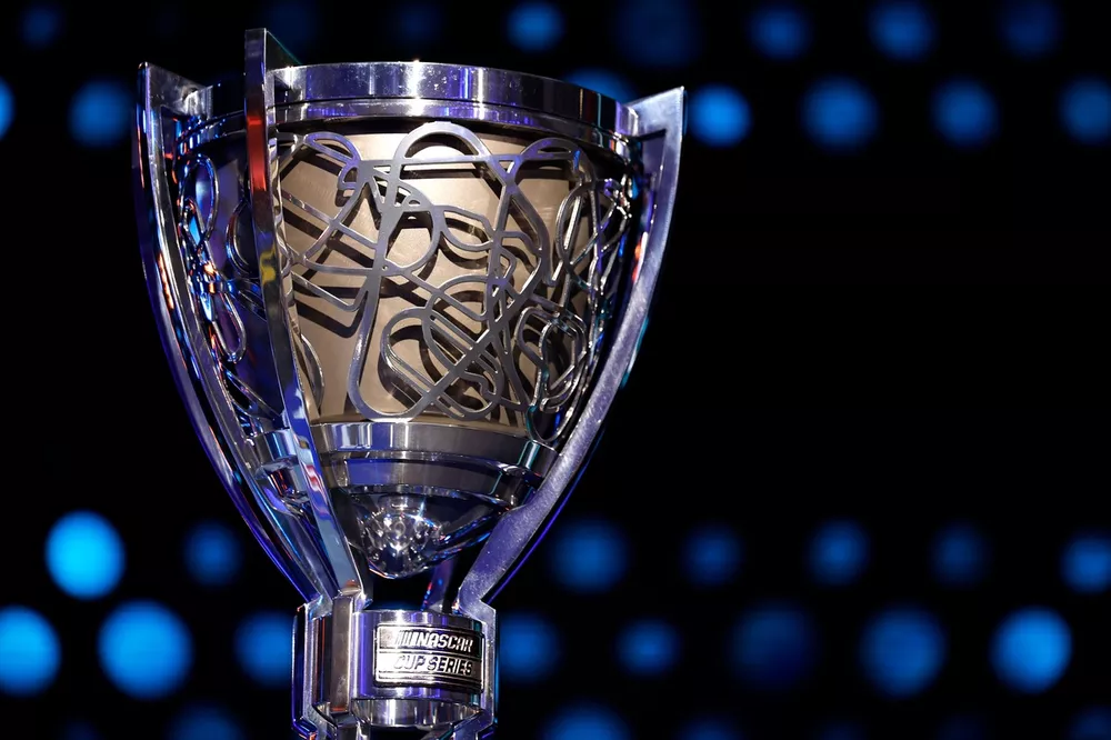 How the NASCAR Chase playoff format works: A simplified guide