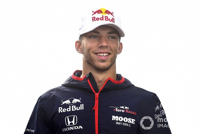Gamer Gasly wants to get more involved in sim racing