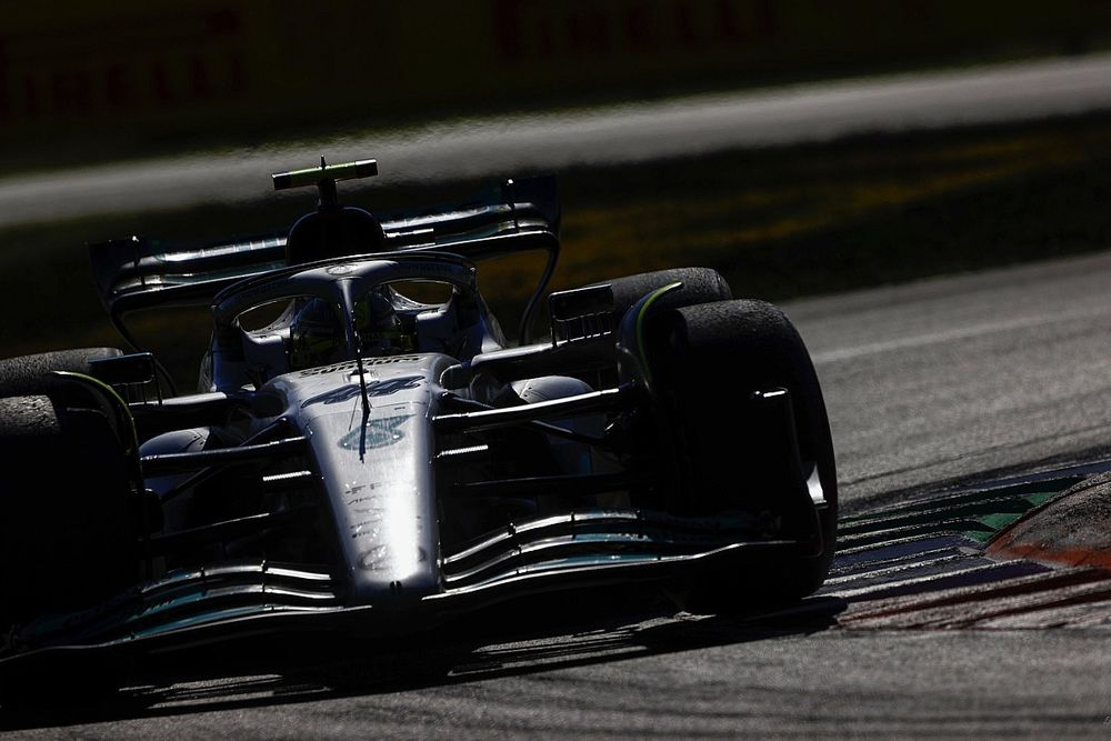 The F1 car concept dilemma that Mercedes must answer soon