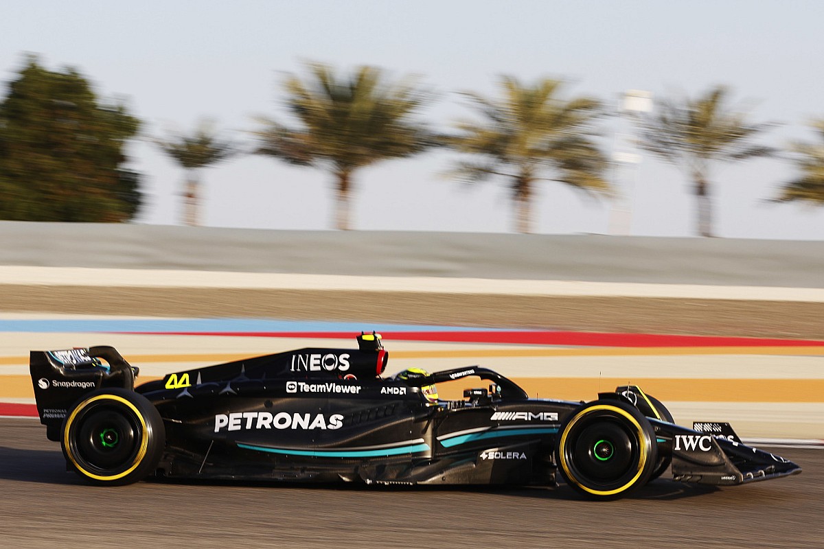 Hamilton: "Nerede olduğumuzu bilmek zor"