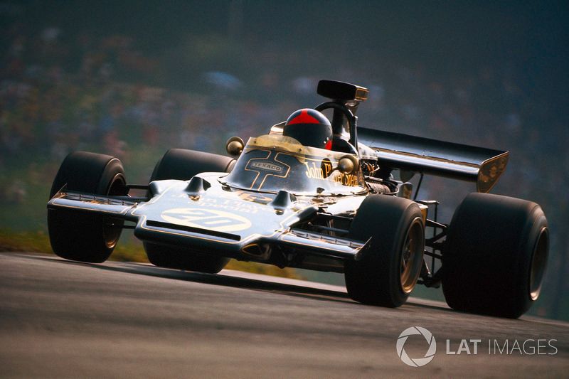 Gallery: Black and gold liveries in F1