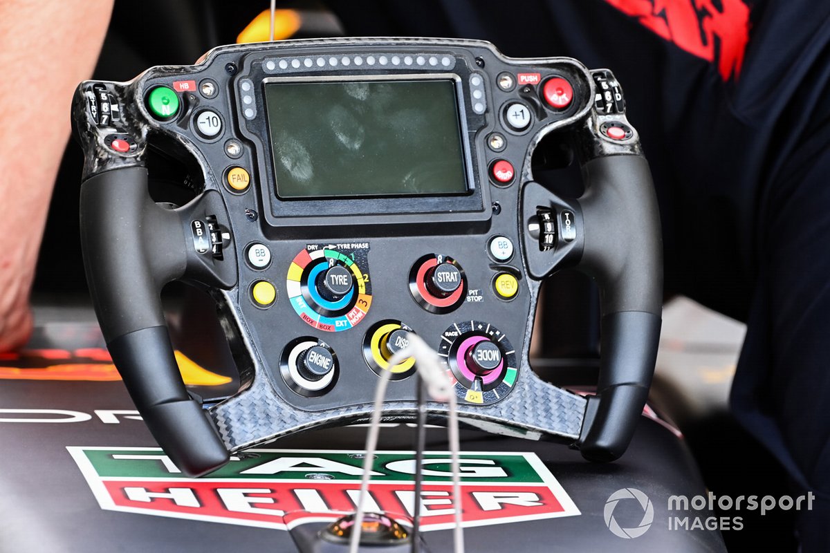 Galeri: Foto Detail Teknik dari Mobil Peserta Tes F1 Bahrain