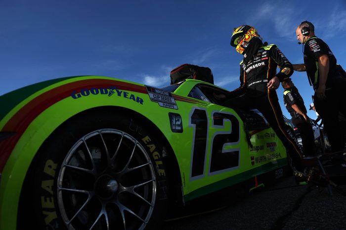 Joey Logano storms to NASCAR Cup pole at Loudon in Penske front row lockout
