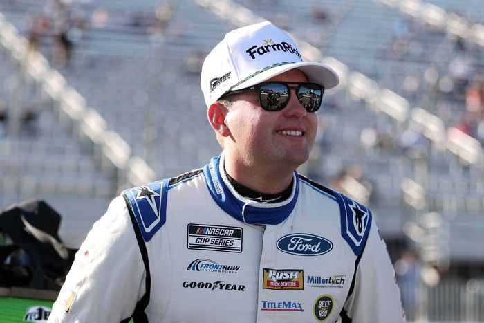 Joey Logano storms to NASCAR Cup pole at Loudon in Penske front row lockout