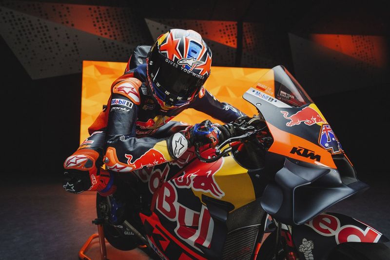 KTM, 2024 için RC16 MotoGP motosikletlerini tanıttı