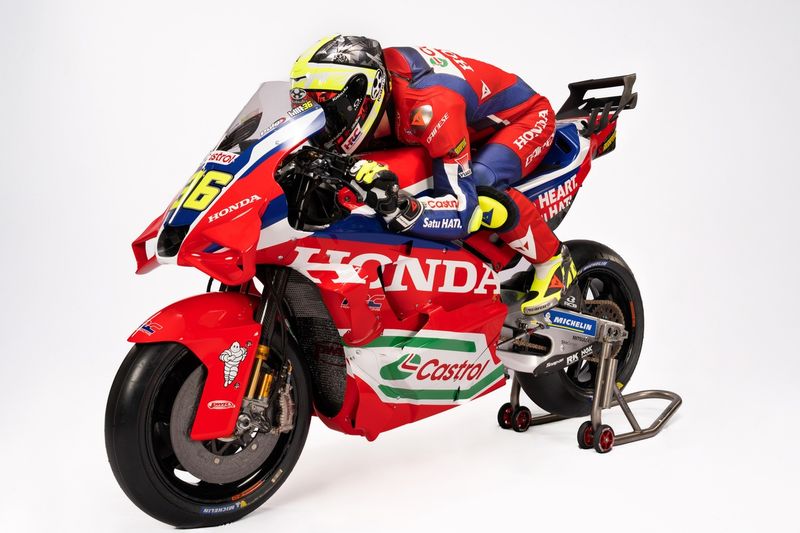 Fotogallery MotoGP | Svelati i nuovi colori della Honda HRC Castrol