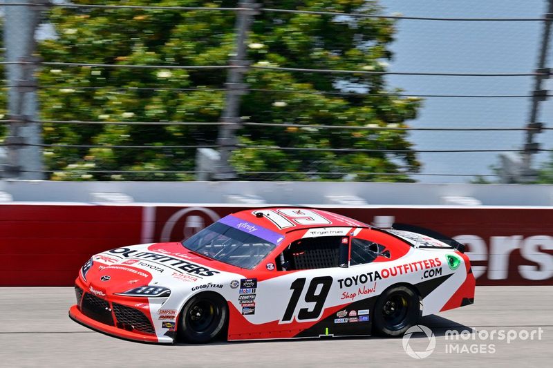 Ryan Truex Profile - Bio, News, High-Res Photos & High Quality Videos