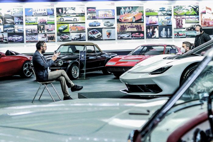 Motor1.com revela novo logo da marca redesenhado por Pininfarina