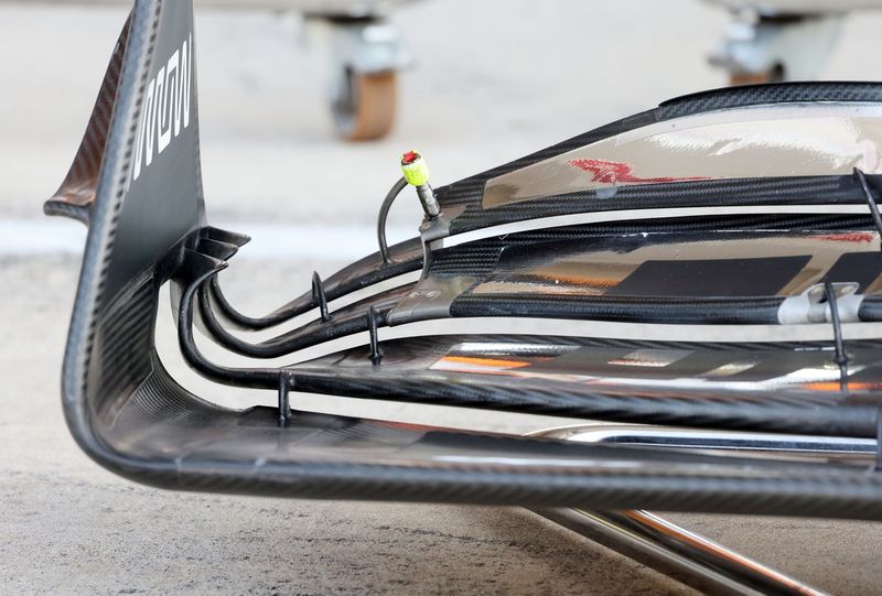 Red Bull drivers deny front bib device boosted car performance