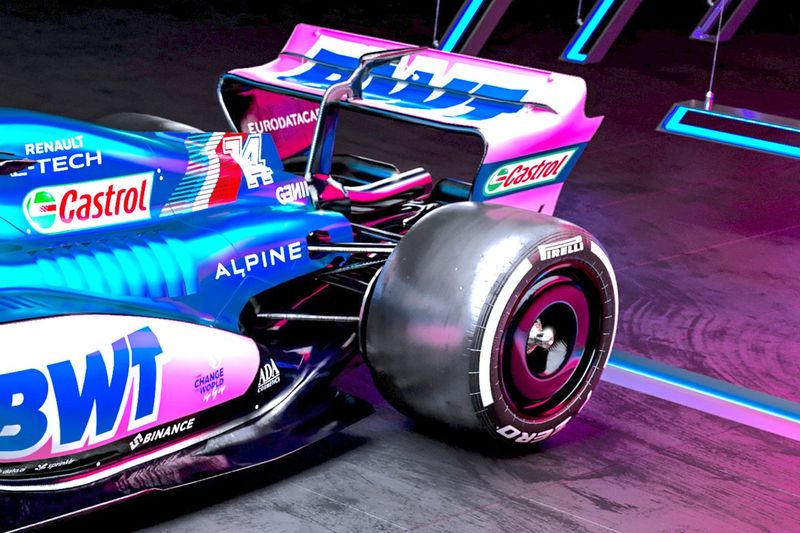 Alpine reveals 2022 Formula 1 car, the A522