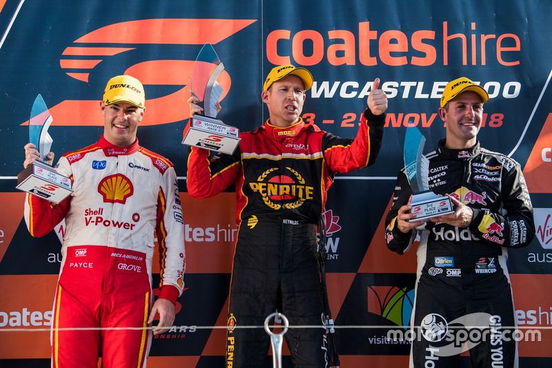 David Reynolds Profile - Bio, News, High-Res Photos & High Quality Videos